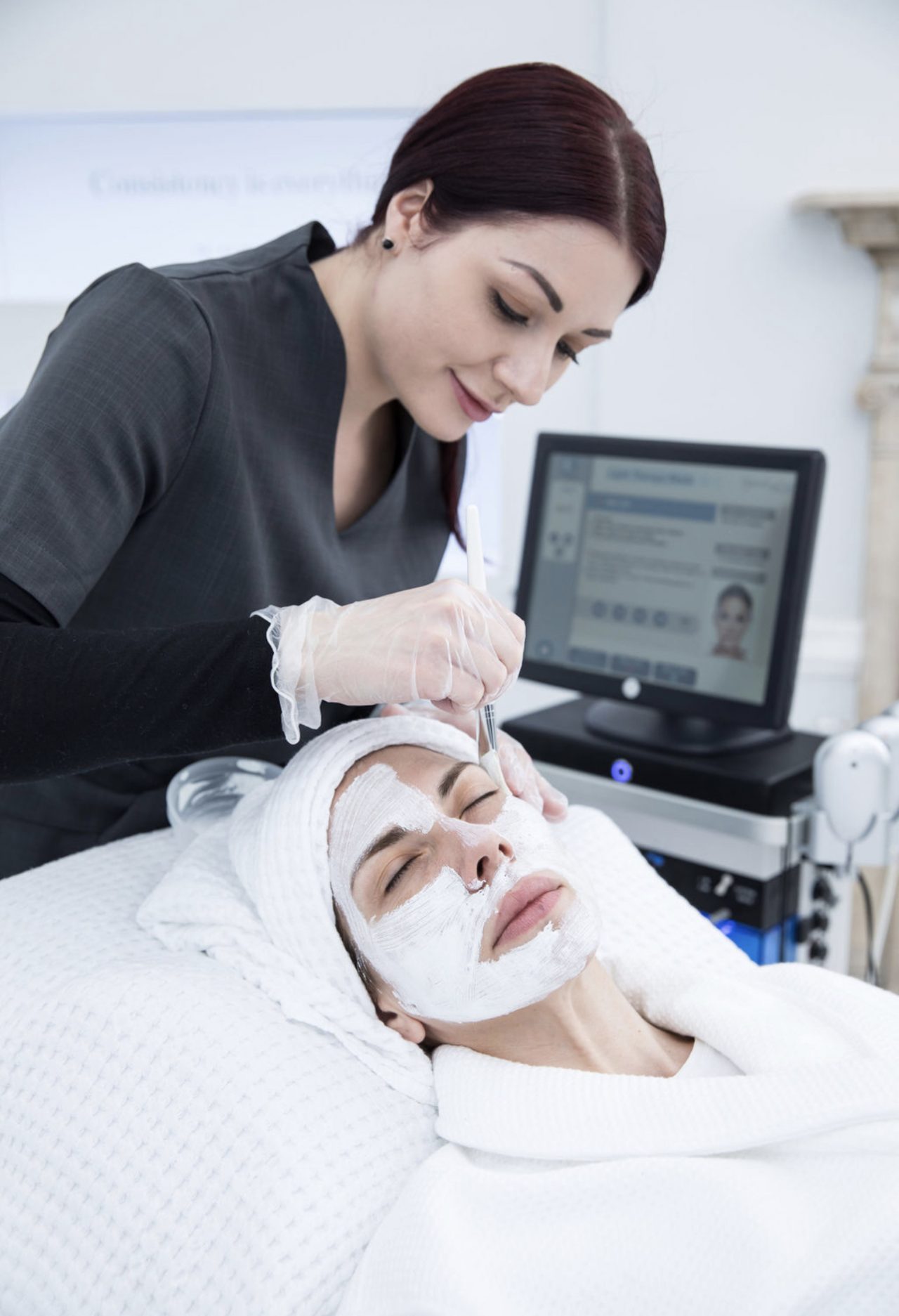 Peel Protocol | Specialist Skin Clinic | Nuriss